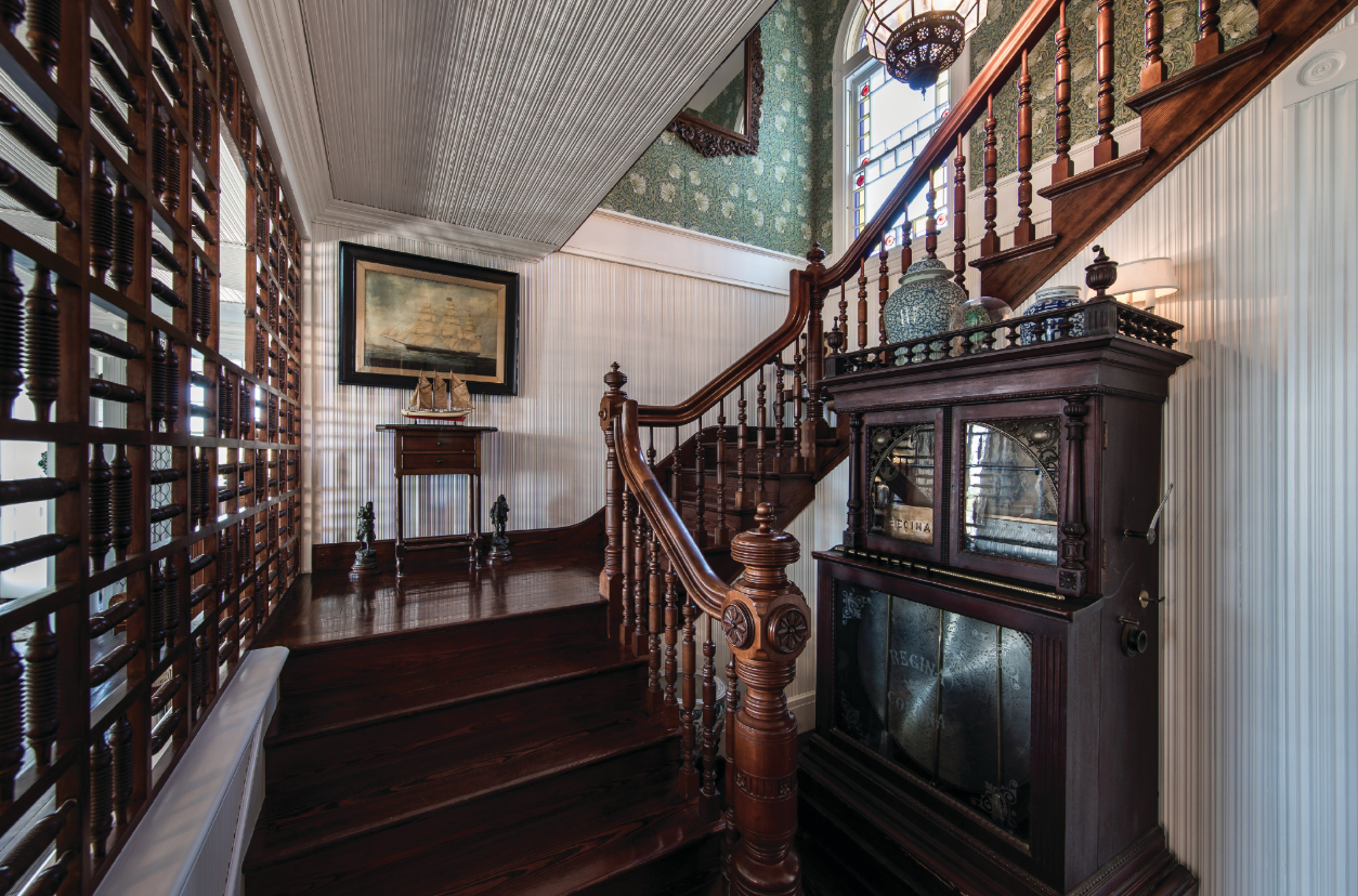 Montauk Marvel: Purist Showcases the Iconic Tick Hall in the Hamptons