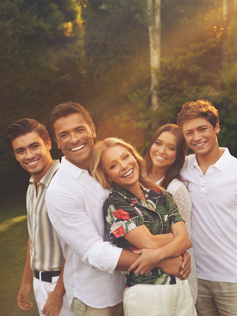 Kelly Ripa: Leader of the Pack - The Purist