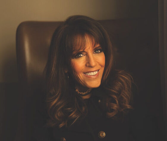 Elaine Goldsmith-Thomas: Higher Ground in Hollywood - The Purist